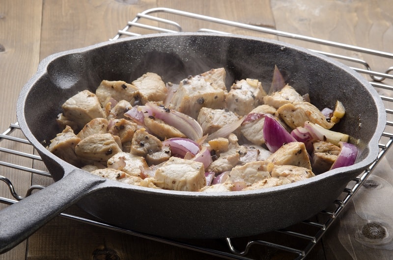 What Is a Heavy-Based Frying Pan?