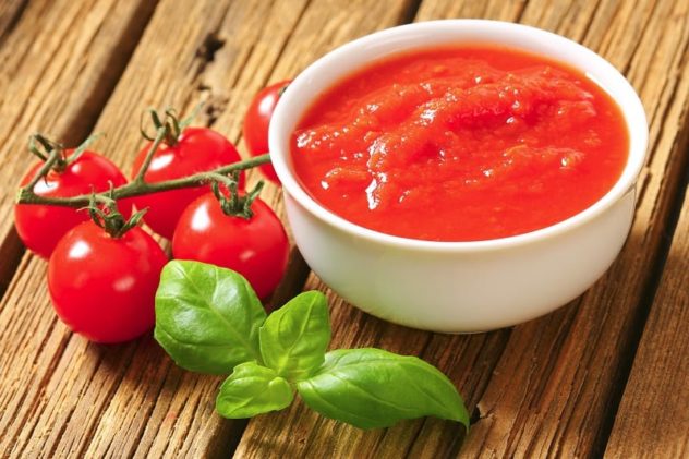 What’s the Difference Between Passata and Chopped Tomatoes?
