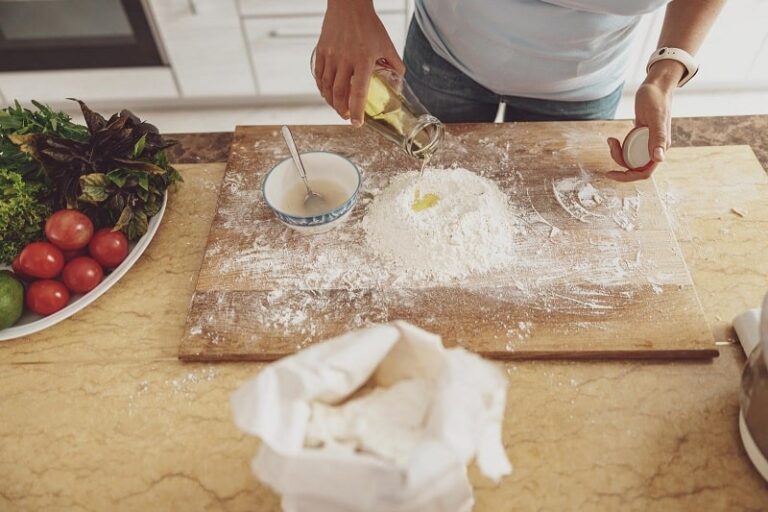 Caputo Red vs. Blue – What’s the Difference?